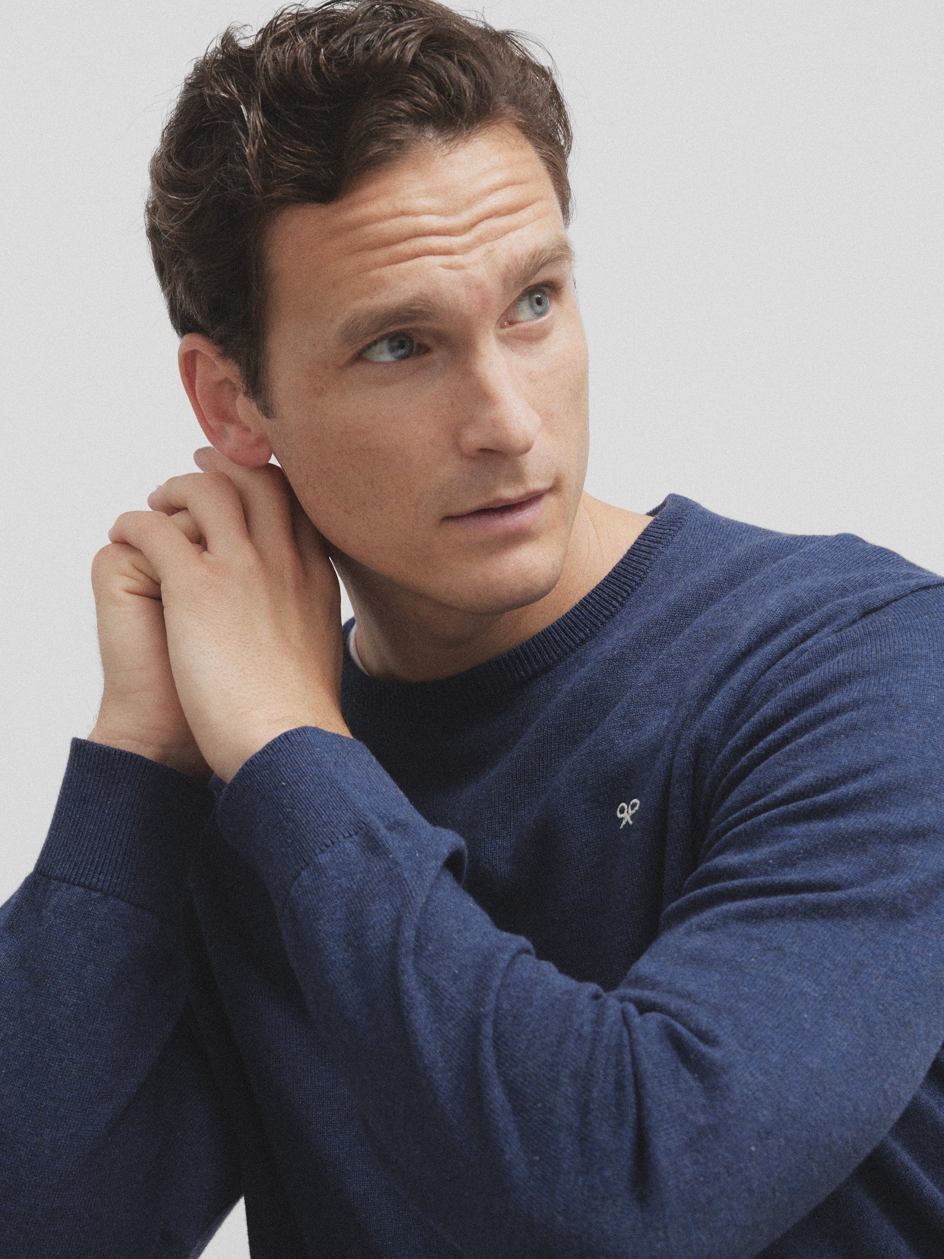 Medium blue round neck sweater