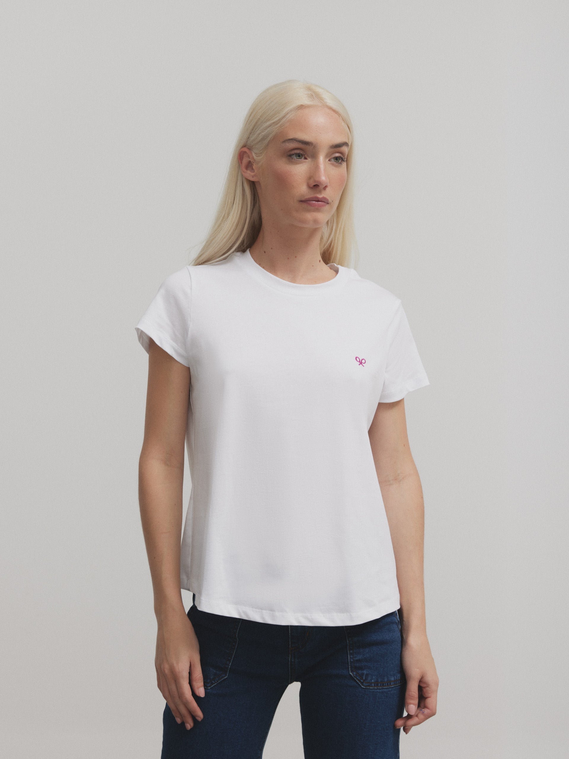 White woman smile t-shirt
