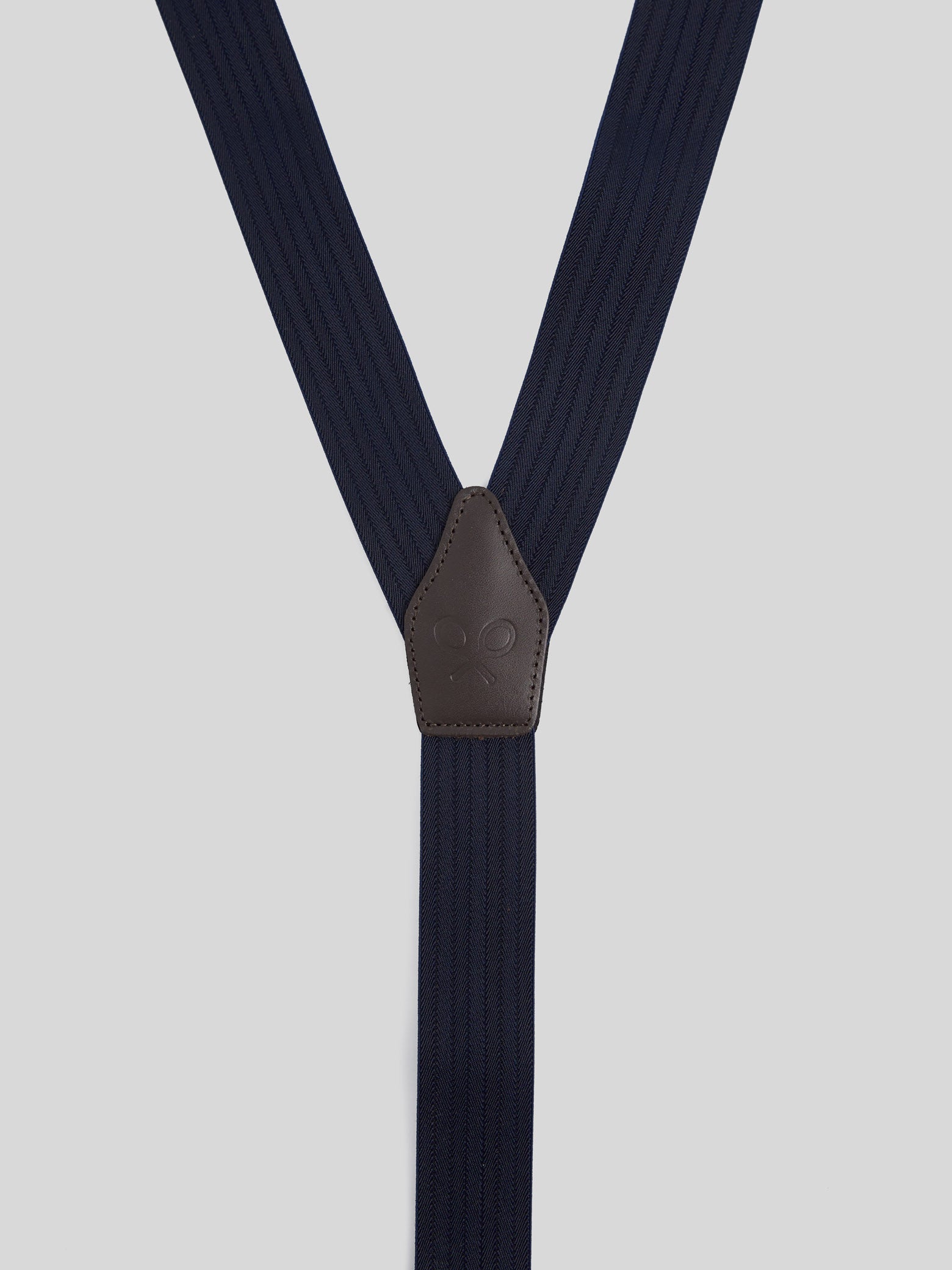 Navy silbon spike brace